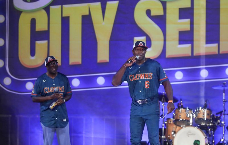 Banana Ball and Savannah Bananas expand league with Indianapolis Clowns ...