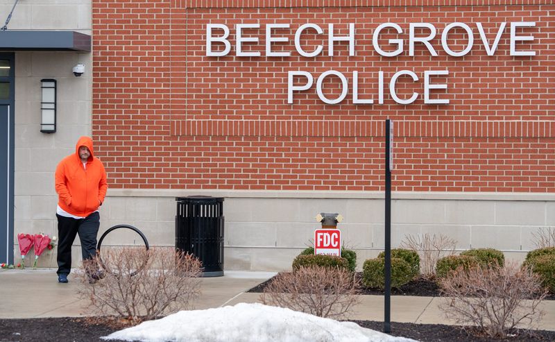 Blue alert canceled after man suspected of killing Beech Grove officer ...