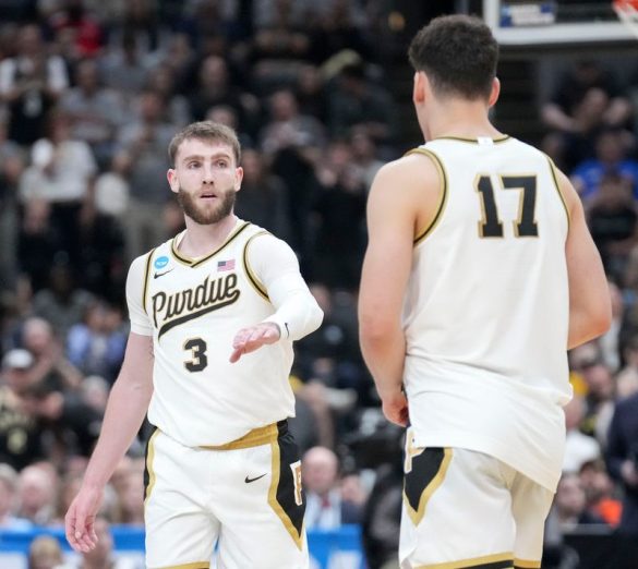 Purdue's Braden Smith, IU's Sam Alexis working out for Pacers on Friday