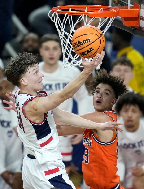 Doyel: UConn's Braylon Mullins has another March Madness moment ...