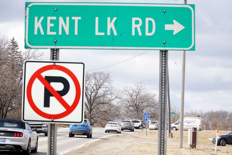 New traffic light to halt traffic this summer at Kent Lake, Silver Lake ...