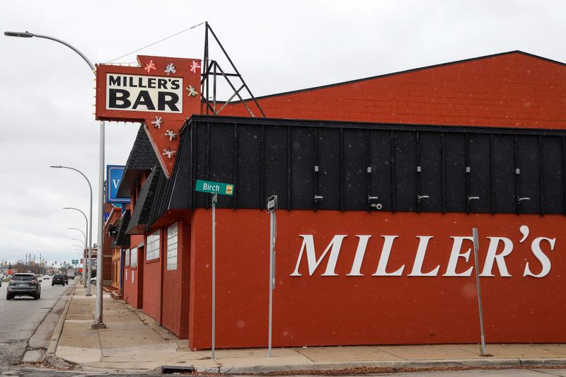 Jimmy Fallon still raving about Miller's Bar on 'Tonight Show': 'Never ...