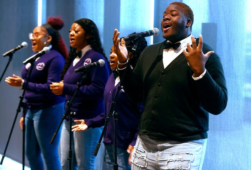 Detroit Youth Choir closes season with two new shows this weekend