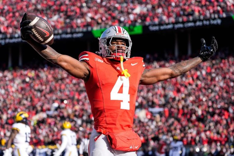 Ohio State's Jeremiah Smith boldly promises victories over Michigan in ...