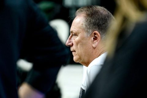 Michigan State basketball makes top six for 5-star center Ethan Taylor