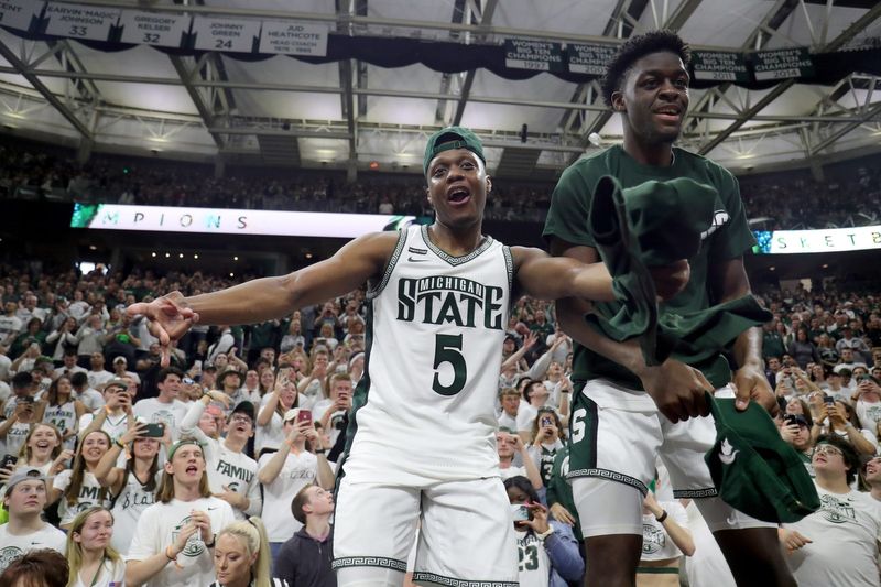 Who's better: Cassius Winston or Braden Smith? Social media buzzing ...