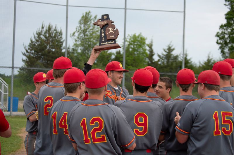 Seniors lead standout efforts in Reading baseball and softball district ...