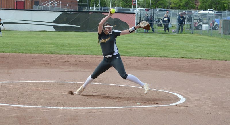 Airport softball team gets season started by sweeping Summerfield