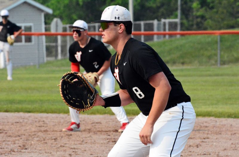 Harbor Springs softball; East Jordan, Harbor Light baseball see seasons ...