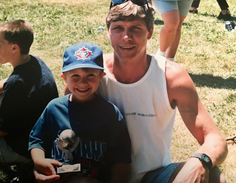 Thanks to dad, Kenny Serwa throws a rare knuckleball — and he's no ...