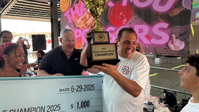 Port Huron burger joint located inside store/gas station takes home ...