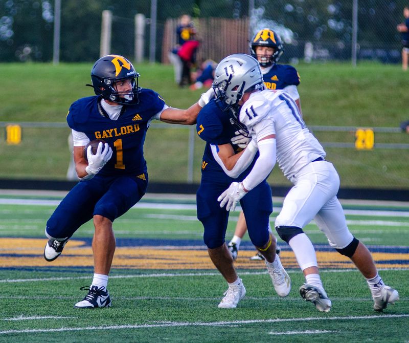 Gaylord football, new coach Matt Silsbury start 2025 with victory over ...