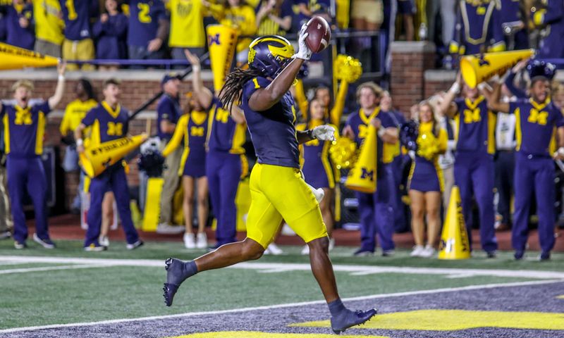 Sherrone Moore rips targeting ejection of Michigan LB Jaishawn Barham ...