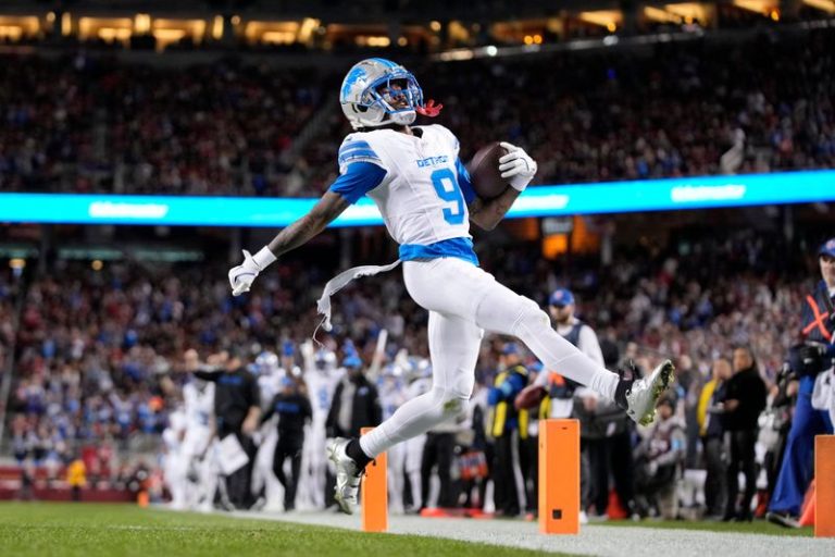 Lions land three-year contract extension with WR Jameson Williams