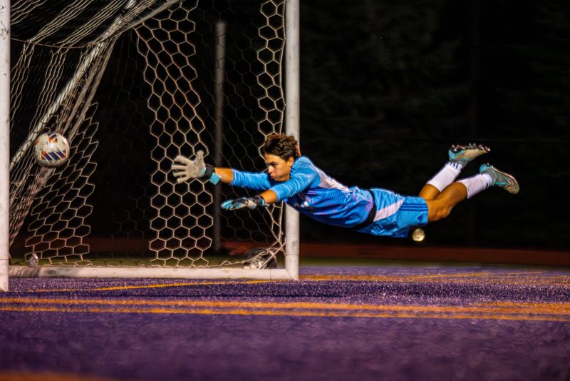 No. 1 Detroit Country Day, No. 2 Notre Dame Prep play to 0-0 draw in ...