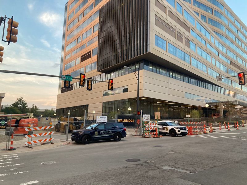 Suspect arrested after stabbing causes emergency alert on University of ...