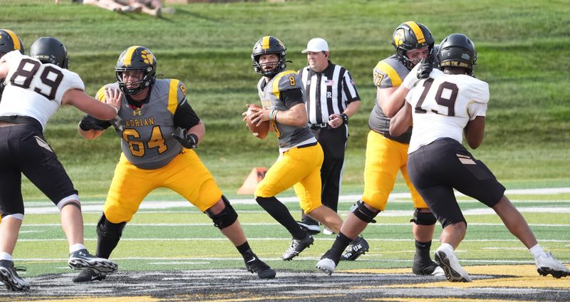 Beaudrie dominant as Adrian College remains unbeaten on season