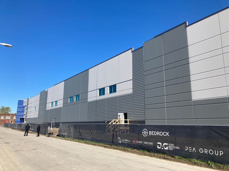 Detroit glass factory to open in late 2026 on former site of ...
