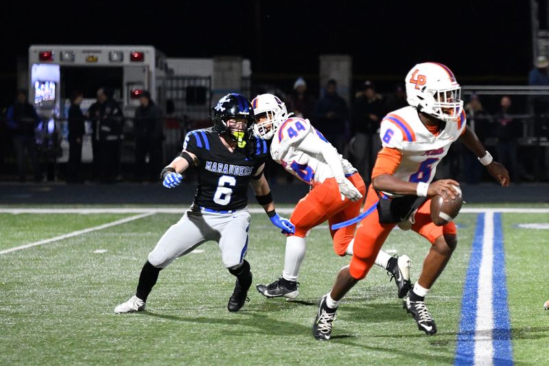 Carlson, Bedford, Jefferson, Ida, SMCC win playoff openers, RB goes for ...