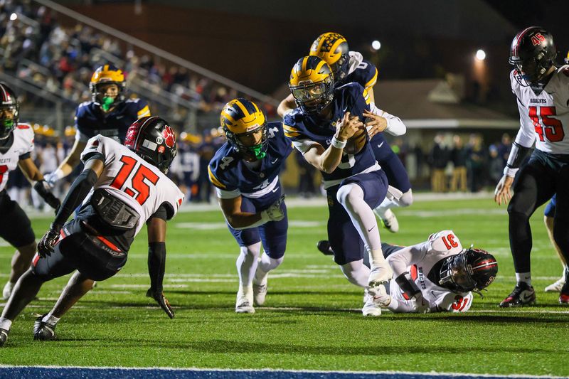Alex Waszczenko, Clarkston's other backfield star, shines in 44-22 win ...
