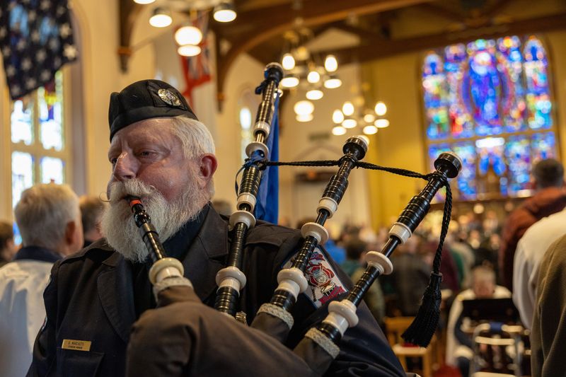 50 years on, families of Fitzgerald crew find solace in Detroit bell ...