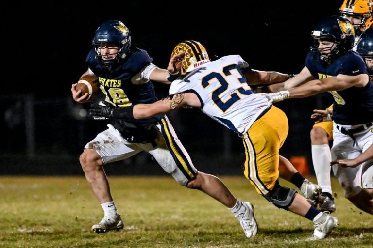 On the back of Ty Thelen, P-W football resets the standard with ...