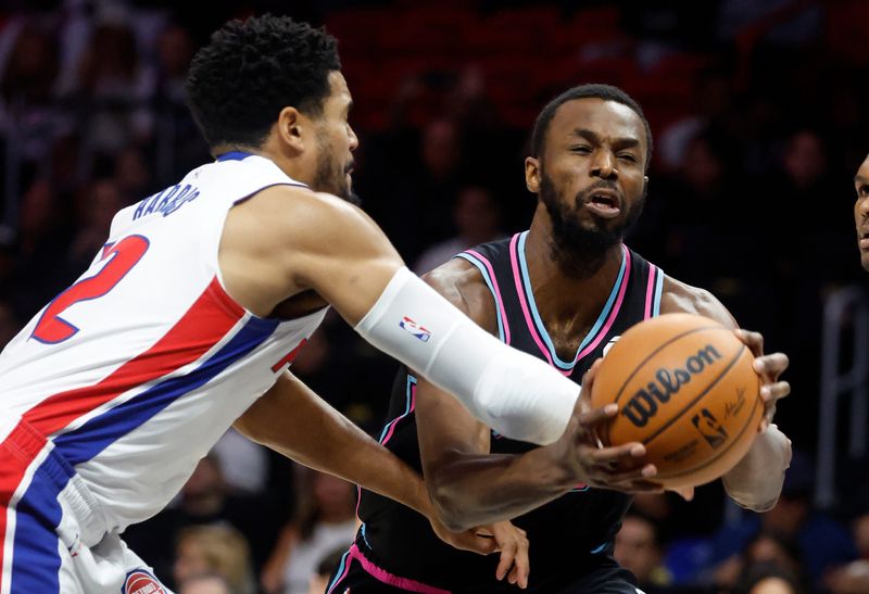 Tobias Harris lights it up as Detroit Pistons snap skid in Miami