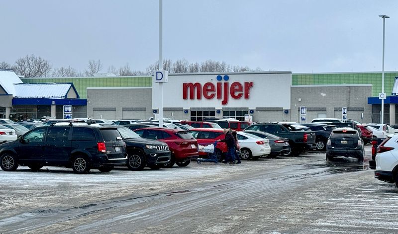 Meijer 23 And Gratiot