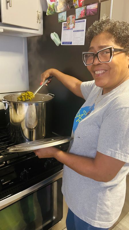 This Detroiter converts friends into 'Angels' to serve people in need