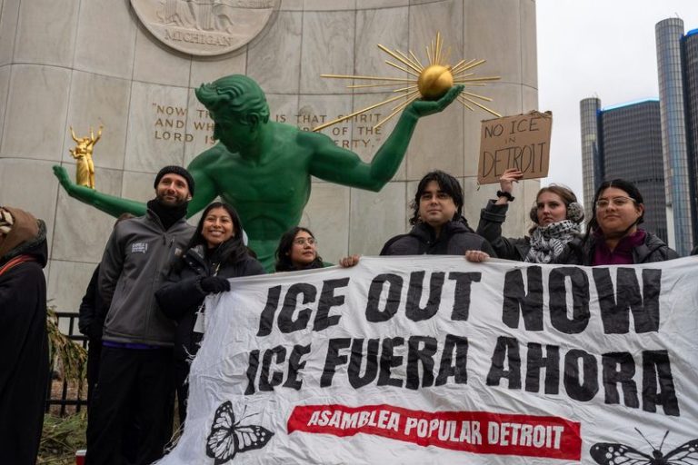 Protesters brave cold, call on Council to end ICE activity in Detroit