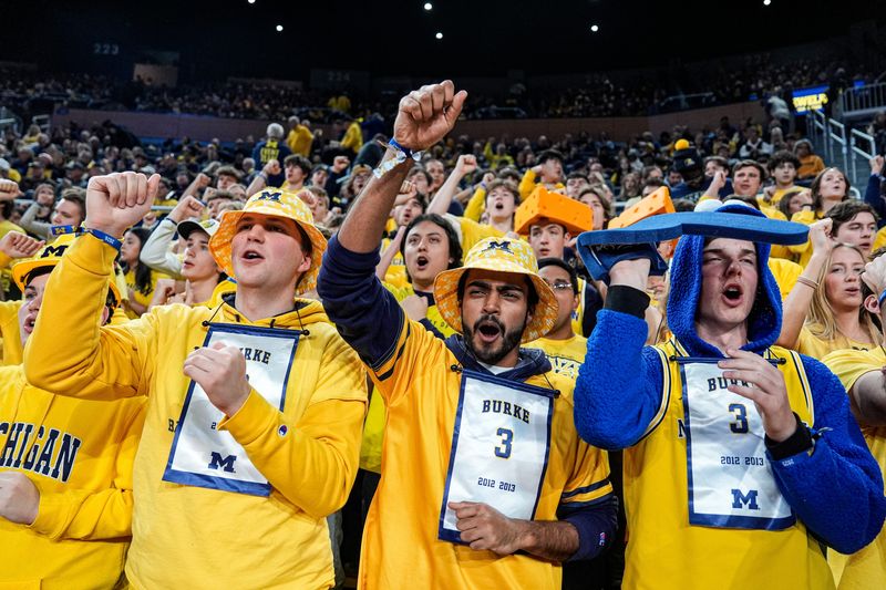 Lincoln Cosby, four-star F, picks Michigan basketball for 2026
