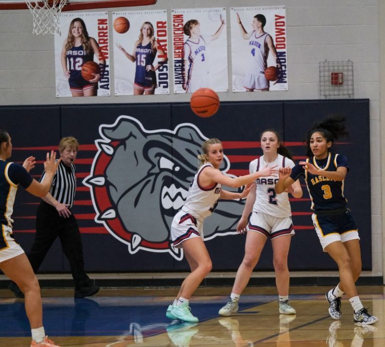 Christina Dixon answering challenge on defense to give Haslett ...