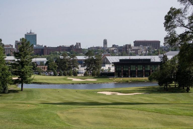 Michigan's best 20 public golf courses rankings: No. 1 is no surprise