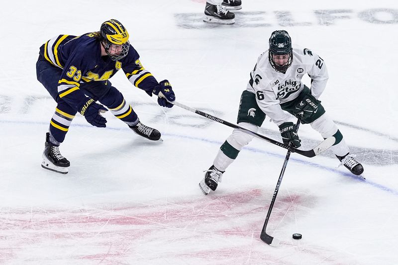 Michigan State hockey hops Michigan for No. 1 in new USCHO rankings