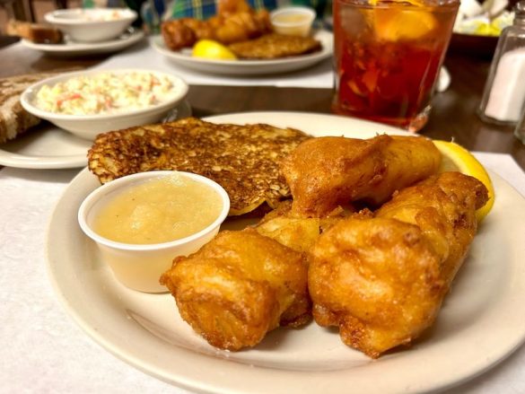 Where is the best fish dinner in Monroe County? Vote now