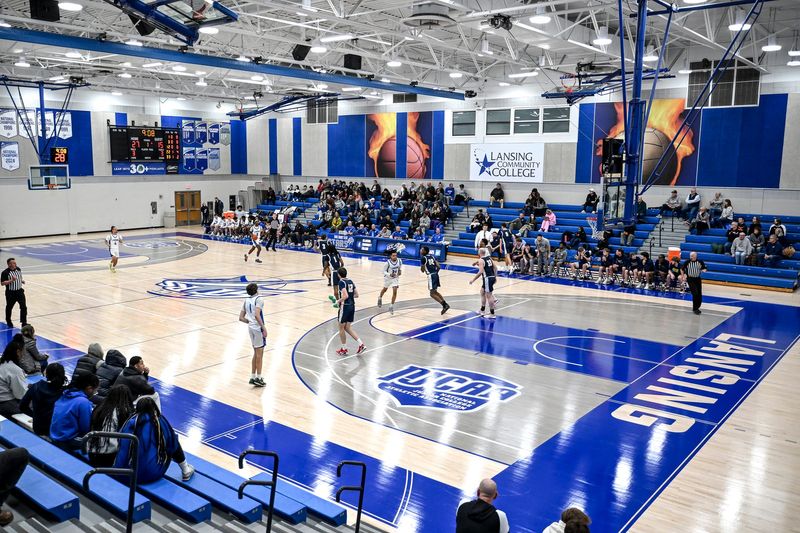 Lansing Community College basketball teams learn their NJCAA national ...