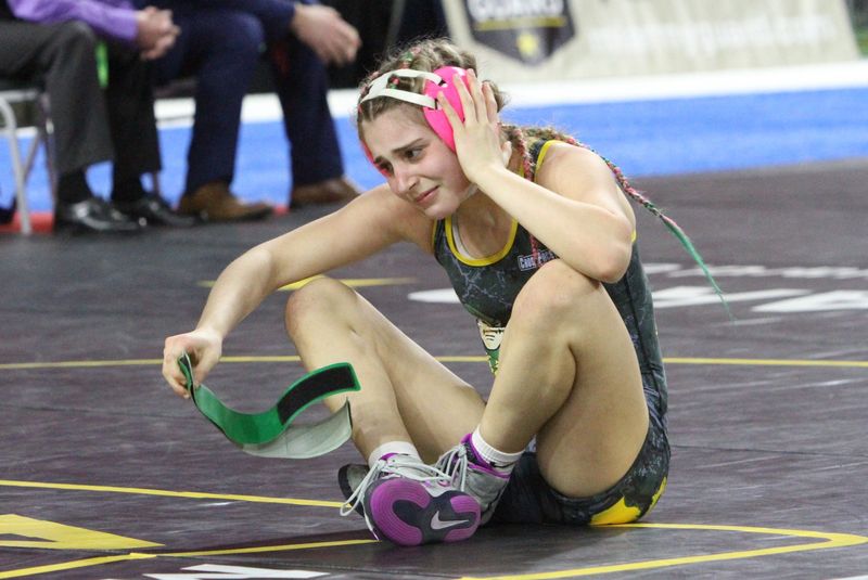 Brighton newcomer Alexis Lazar wins state wrestling championship