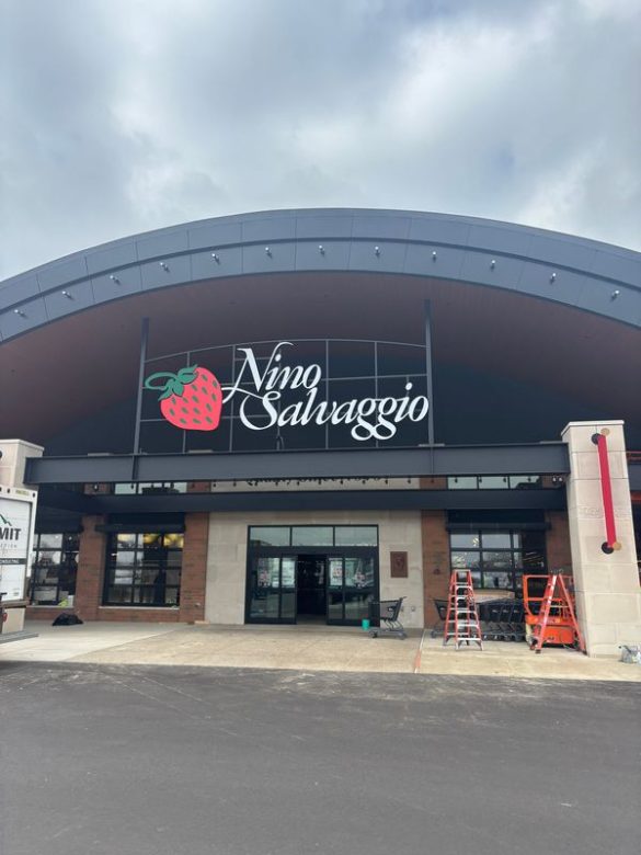 'Culinary wonderland': Nino Salvaggio's Livonia store now open