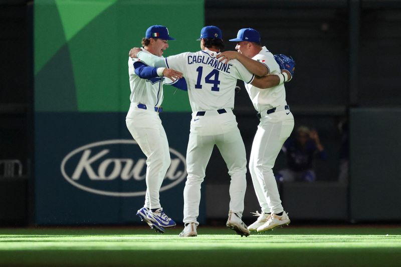 WBC: Italy stays hot, dispenses Puerto Rico to advance to semifinal