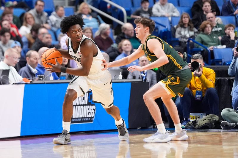 Leaning on family, teammates primed MSU's Trey Fort for his March moment