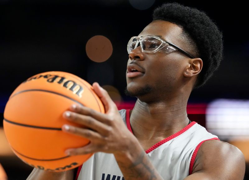 Bryce James on Arizona Wildcats: Will LeBron James be at Final Four?