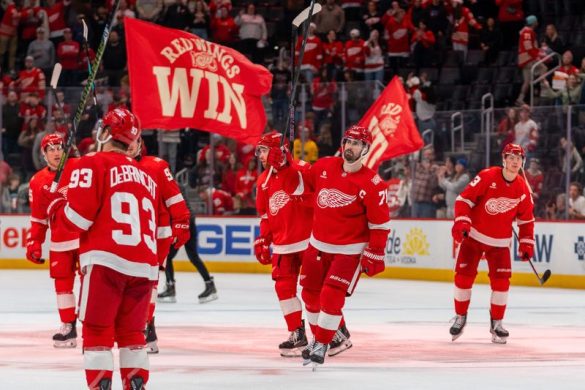 Detroit Red Wings need big spark from Dylan Larkin, Moritz Seider