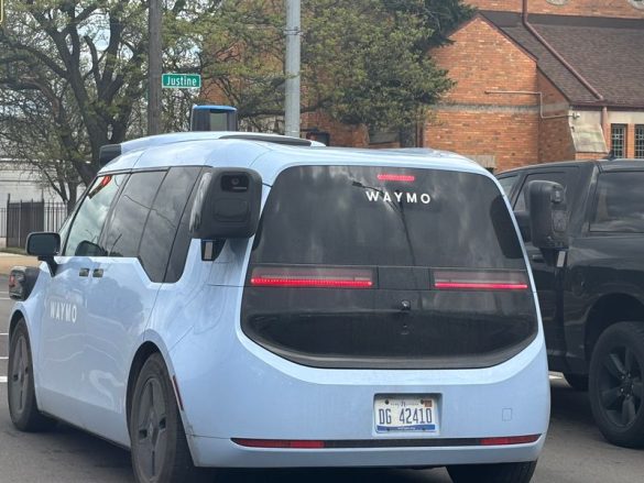 Spotted in Detroit: Chinese-made minivan could ferry Waymo riders here