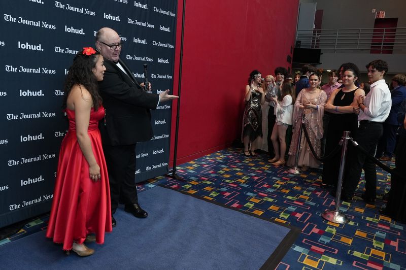 2025 Metro Awards: Watch the Blue Carpet interviews from high school ...