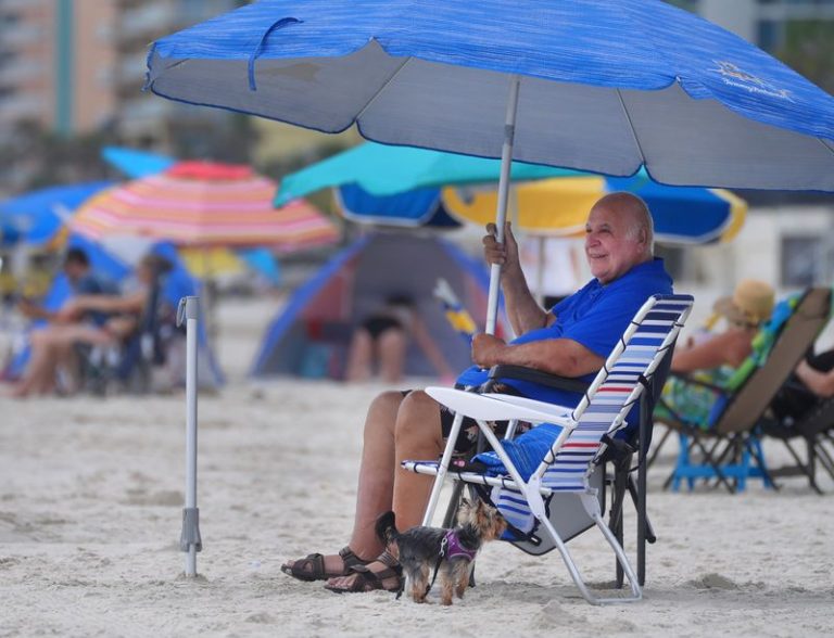 Which beaches in NY are closed for swimming right now? See the list