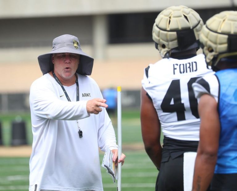 Reports | Army defensive coordinator Nate Woody headed for Cincinnati