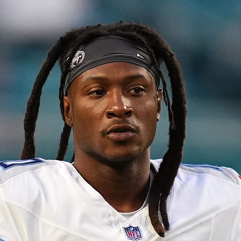 DeAndre Hopkins makes spectacular one-handed TD catch in Ravens debut