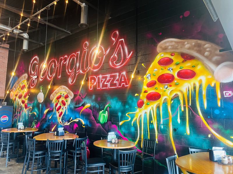 New pizza restaurant opens in Pittsford Plaza with slices, wings and more