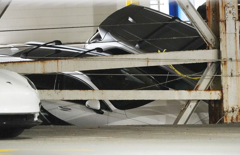 'Selective' vehicle removal to begin at partially-collapsed parking ...