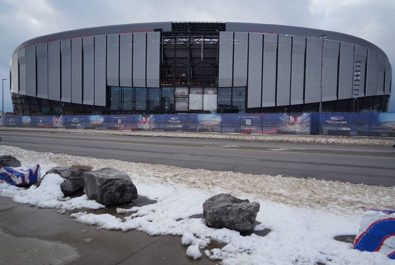 Buffalo Bills new stadium construction halted after graffiti found in ...